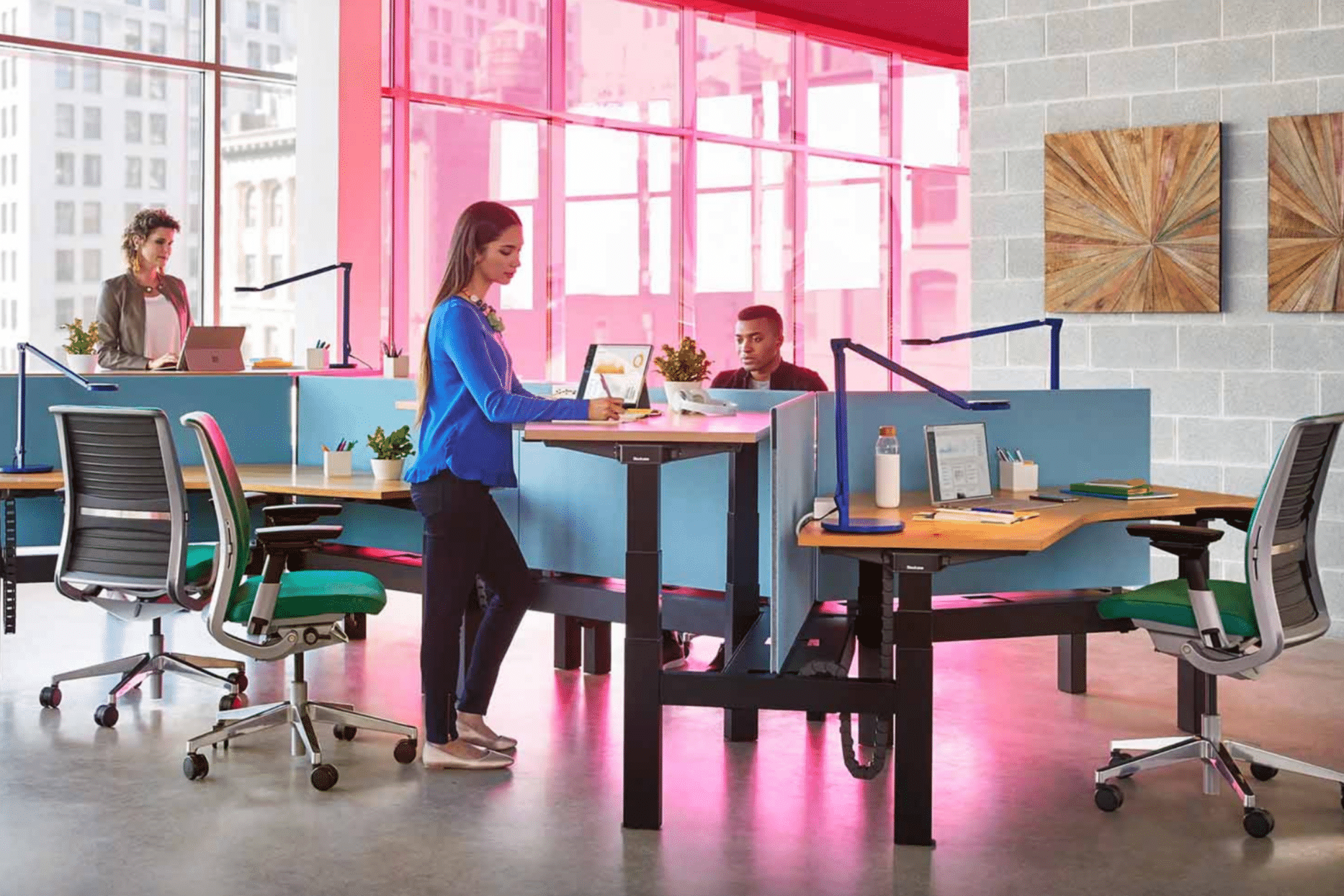 Why Comfort and Ergonomics Matter in the Office - Bureau